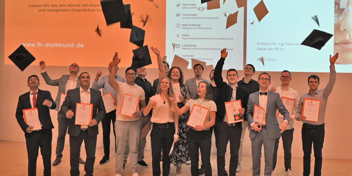 Graduation ceremony at the Faculty of Information Technology | News ...